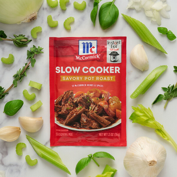 McCormick Slow Cooker Savory Pot Roast Seasoning Mix Packet 1.3 oz pkt MARTIN S