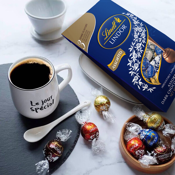 Lindt Lindor Assorted 3 Flavors Dark Chocolate Candy Truffles 15.2 oz bag Giant